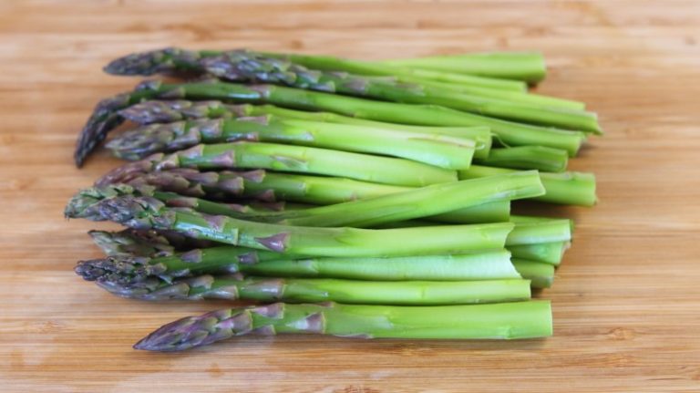 Spárga tisztítása 2 lépésben - Nemzeti ételek, receptek